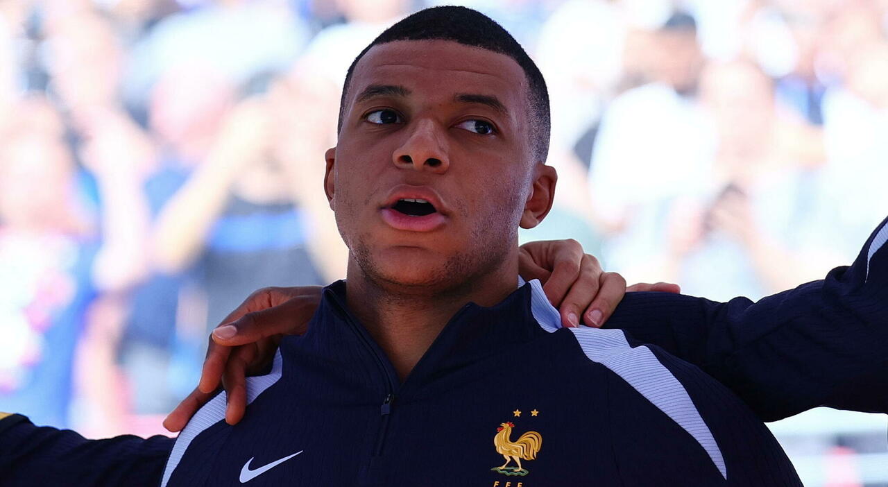 Mbappé réclame 100 millions d'euros au PSG : Voici ce qui se passe
