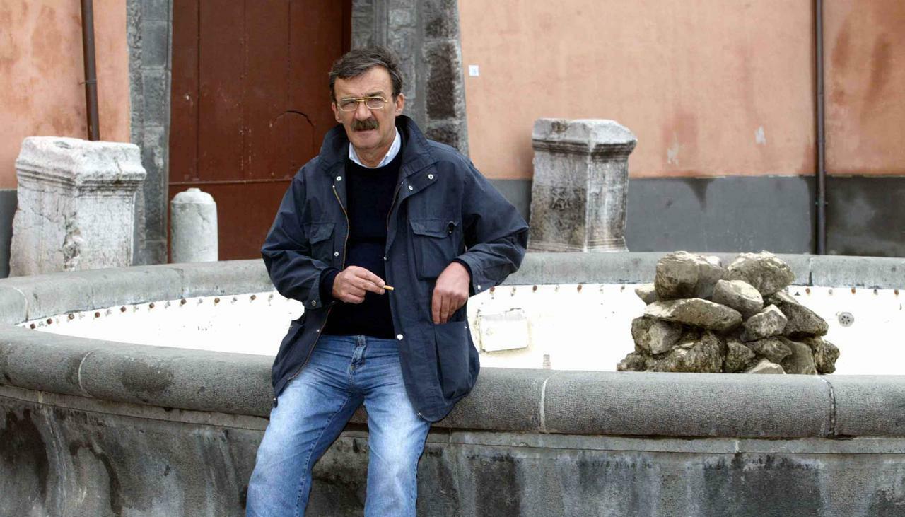 Nicola Pugliese tra le voci della Napoli precaria