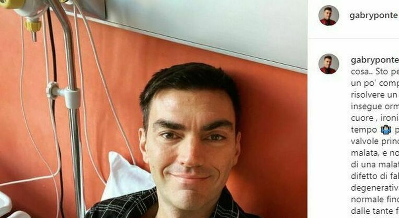 Gabry Ponte star del Capodanno al Circo Massimo a Roma: la malattia congenita degenerativa, il ...