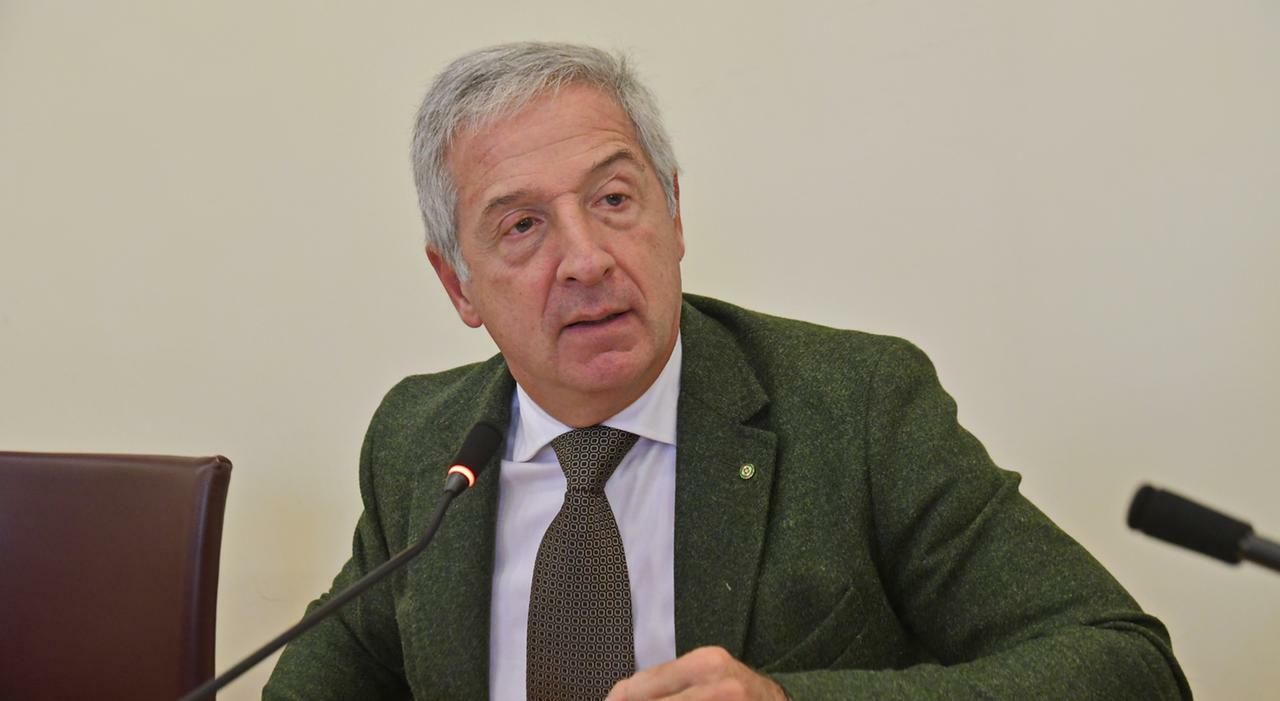 Arriva il presidente Mattarella Il rettore Pollice | Università nata ...
