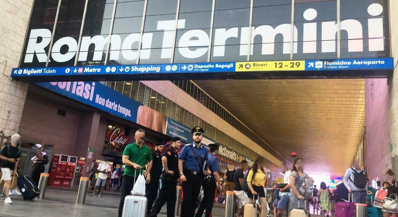 Violence and Robbery at Rome's Termini Station: A 21-Year-Old Attacked
