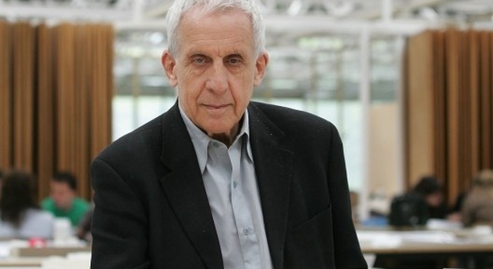 Biennale Architettura, Kenneth Frampton Leone d'oro alla carriera a Venezia