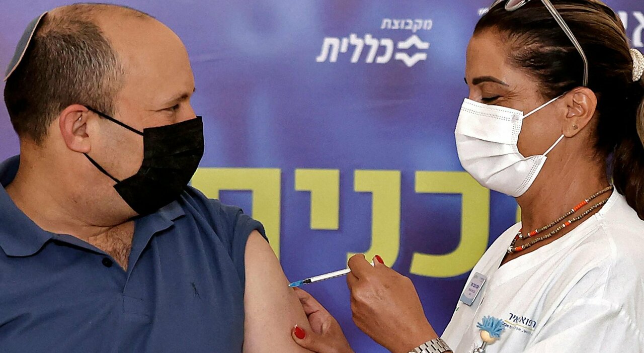 Terza dose di vaccino, in Israele la positività crolla dell'84%: il ...