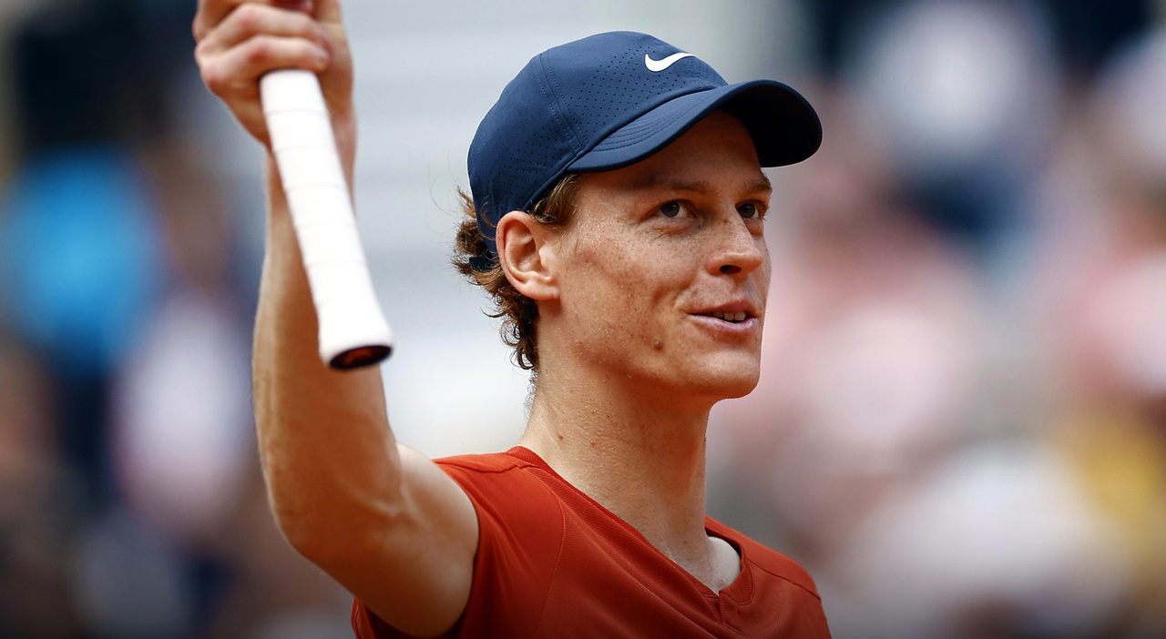 Sinner remporte son premier match en tant que numéro un mondial