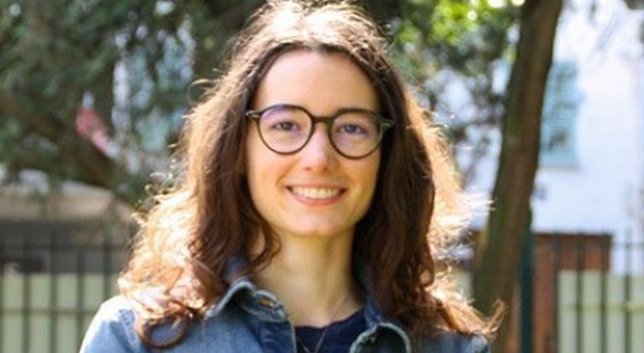 Emma Cadelli trovata morta a letto nella stanza dello studentato. L ...