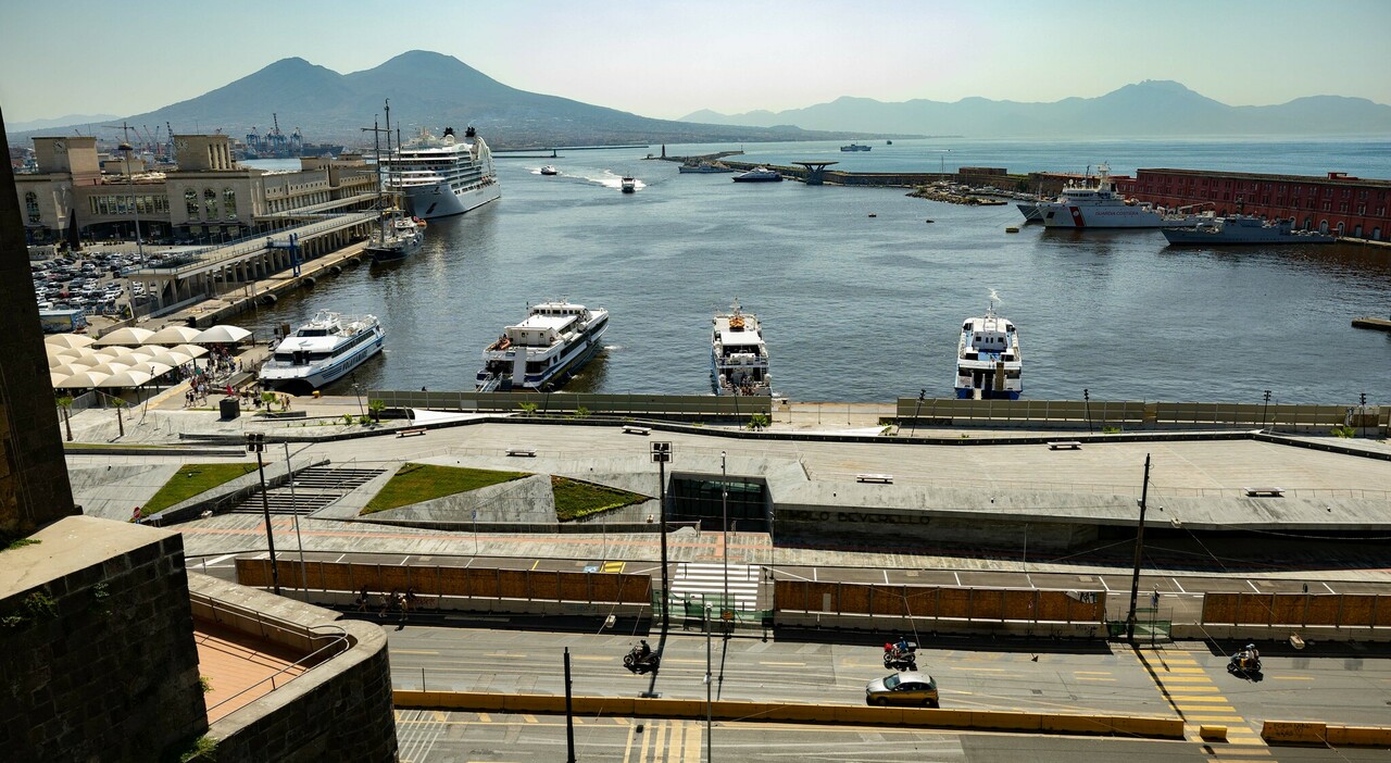 New Passenger Terminal Opens at Molo Beverello in Naples