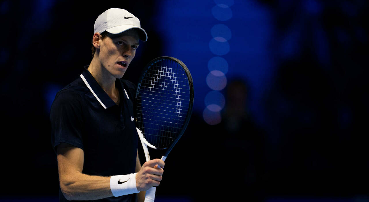 Jannik Sinner Advances to ATP Finals Semifinals in Turin