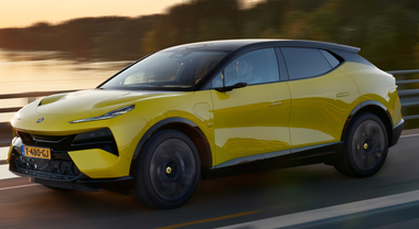 Lotus Eletre, la nuova era comincia con un suv hyper per prestazioni e ...