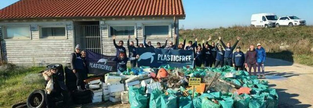 Pomigliano d'Arco wins national Plastic Free Award for third ...