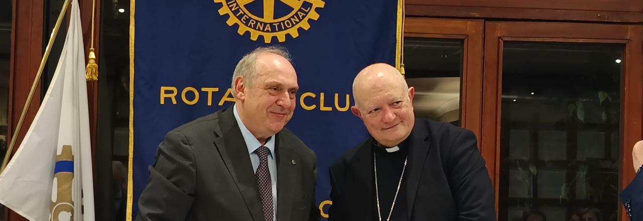 The Evolution of Papal Leadership