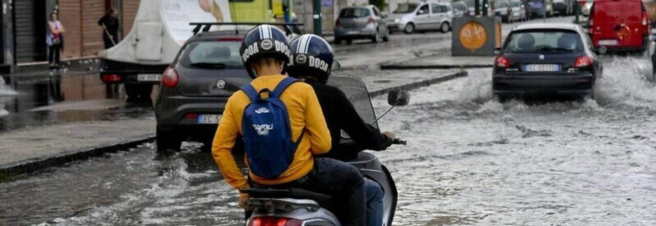 Precaución por Lluvias y Viento Fuerte en la Región de Campania