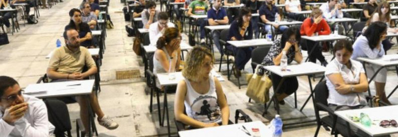 Campania Leads Massive Teacher Stabilization Drive