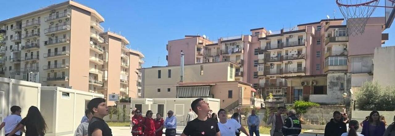 Casoria, parco aperto un mese fa: già in balìa di bulli e teppisti