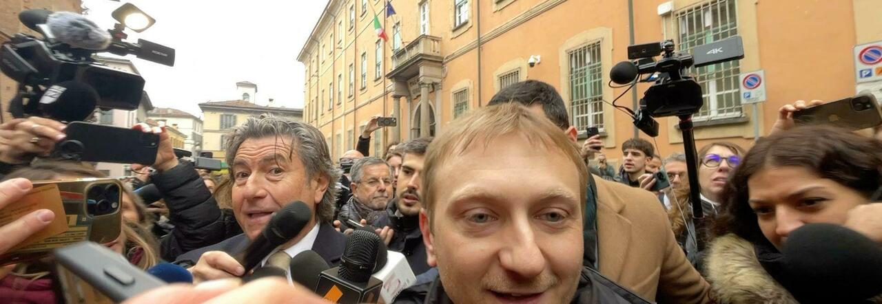Alberto Stasi, i regali ai compagni di cella prima di uscire dal ...