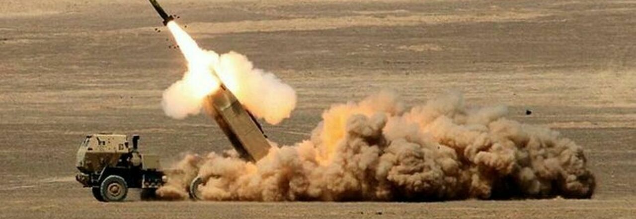 In Ucraina i missili Himars, a Kiev nuove armi Usa. Ma i russi blindano ...