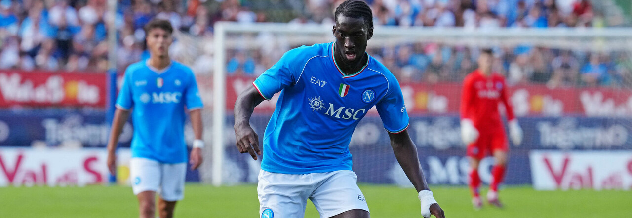 Ritiro Napoli 2023, via tutti i giovani: resta solo Coli Saco