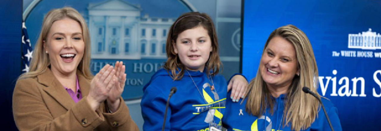 Ha un tumore al cervello a 9 anni, per un giorno diventa portavoce ...