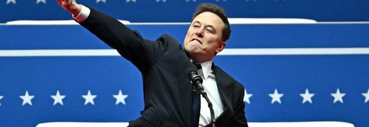 Elon Musk, il saluto romano scatena le polemiche. Il corteggiamento di ...