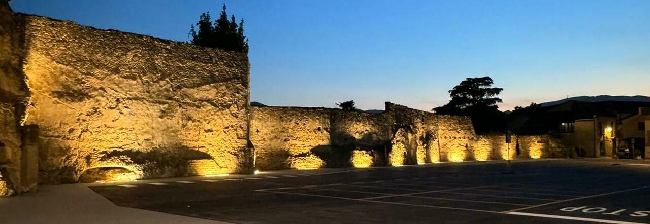 Benevento, piazza Pacca, infopoint e riflettori sulla storia