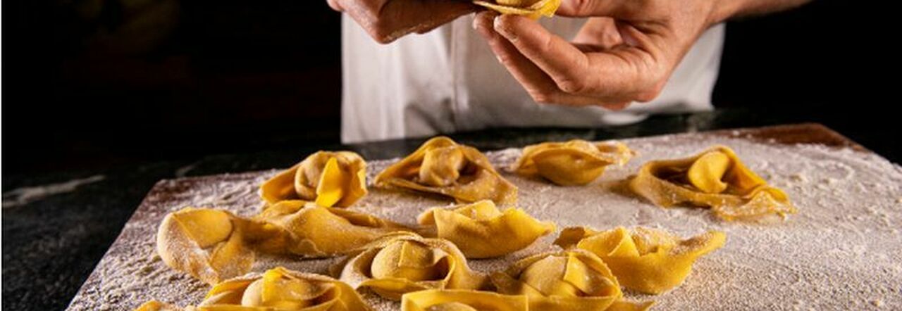 Gruppo Fini, cent’anni di pasta e il tortellino finisce in passerella