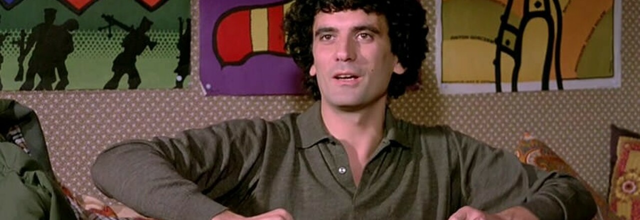 Massimo Troisi, Donatella Schisa presenta il libro guida della sua vita ...