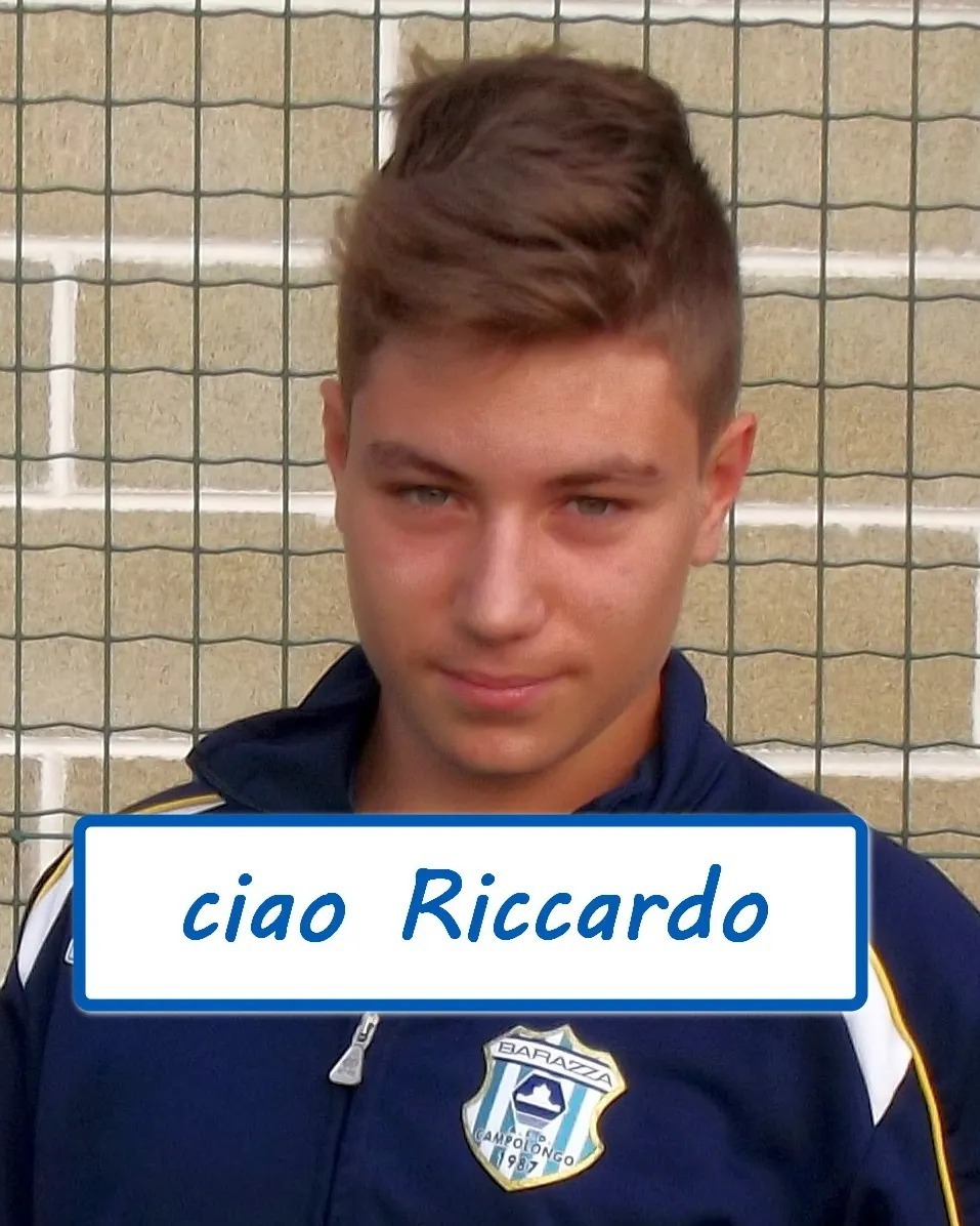 Riccardo, 25 anni, si laurea e muore dopo una settimana. La famiglia ...