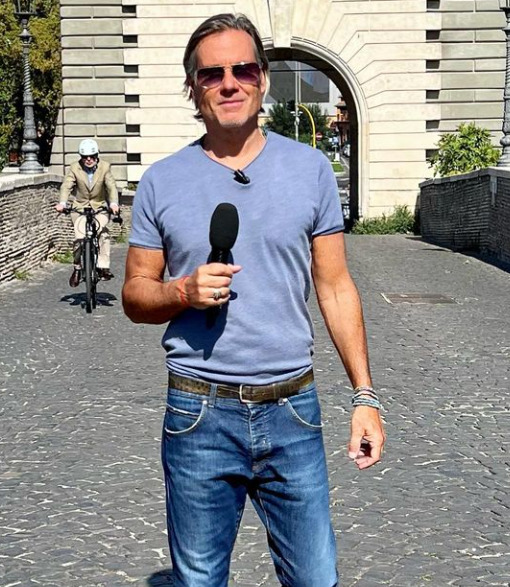 Jimmy Ghione innamorato? «Sta con un'ex de L'Isola dei Famosi»: chi è ...