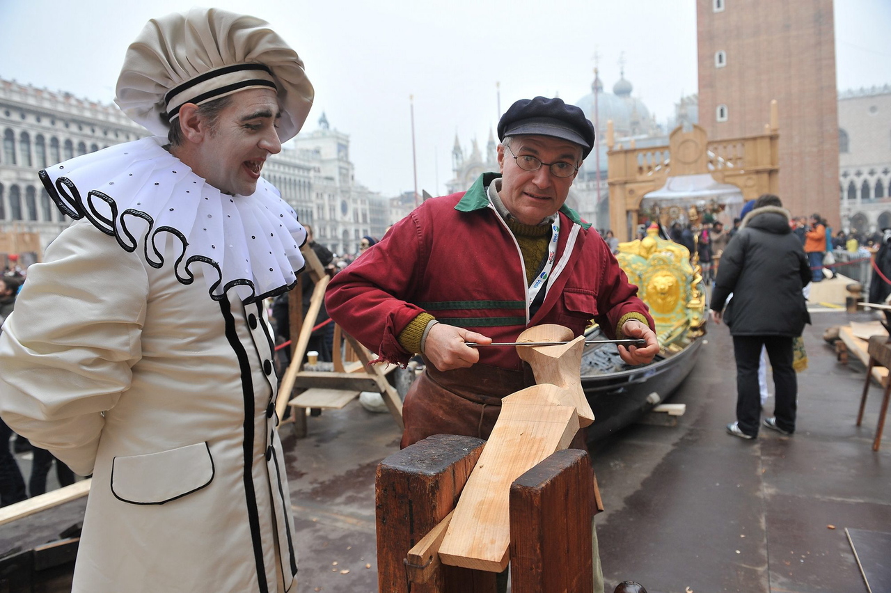 Venezia. Saverio Pastor, uno degli ultimi 5 remer di Venezia. «Ci ...