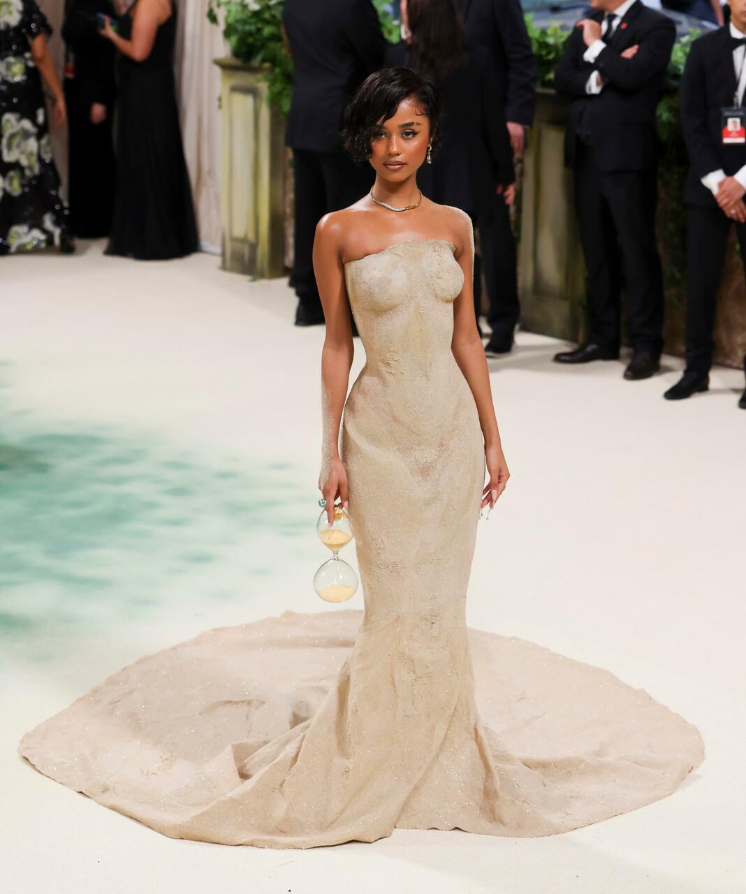 Met Gala 2024 Pagelle Look Zendaya Regina 10 Jennifer Lopez Brilla 9 Demi Moore Senza
