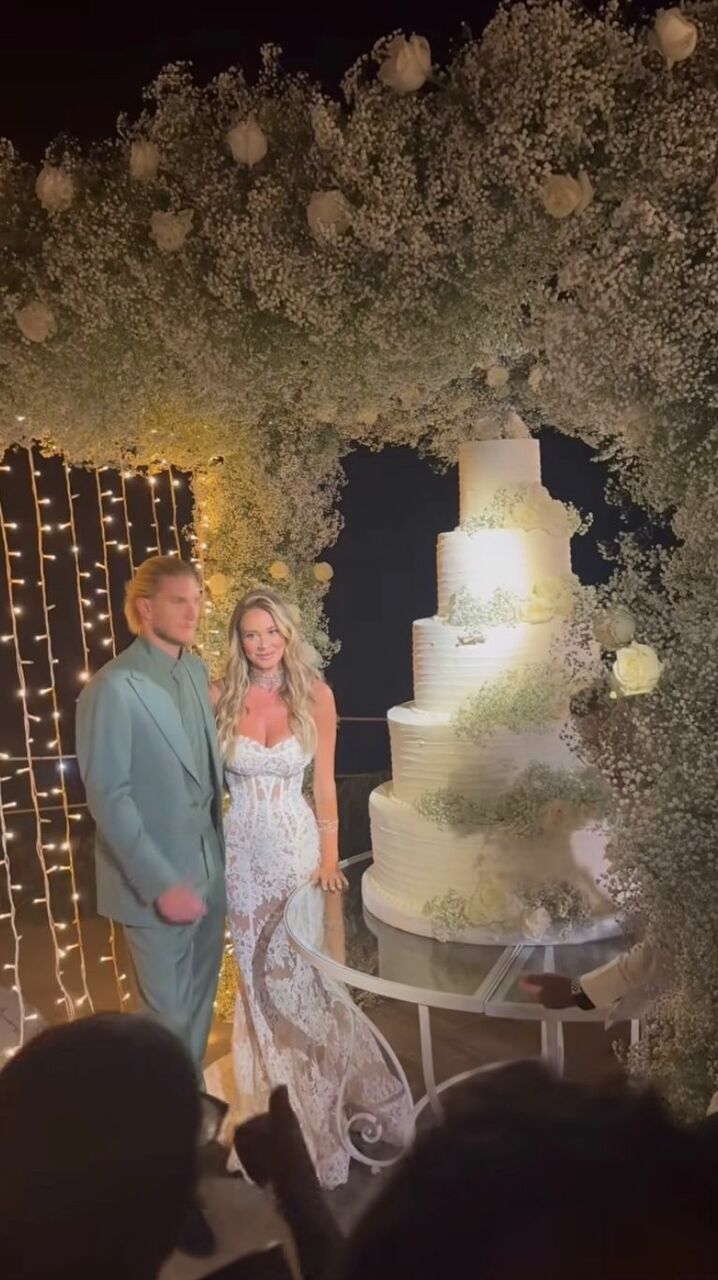 Diletta Leotta, quattro abiti per la sposa. Le pagelle: promosso lo ...