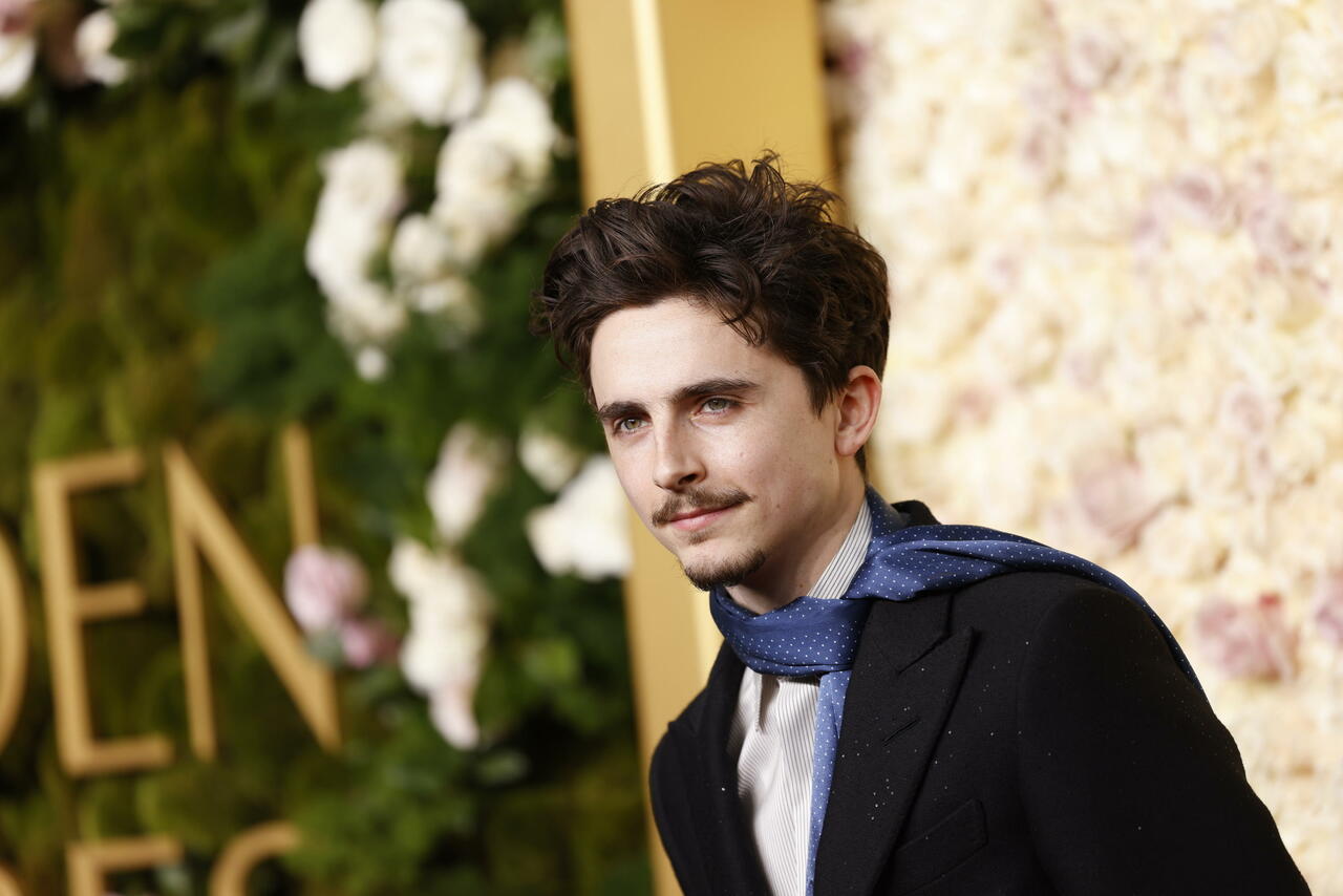 Golden Globes 2025, le pagelle dei look: Ariana Grande sbaglia taglia (5), Angelina Jolie ...