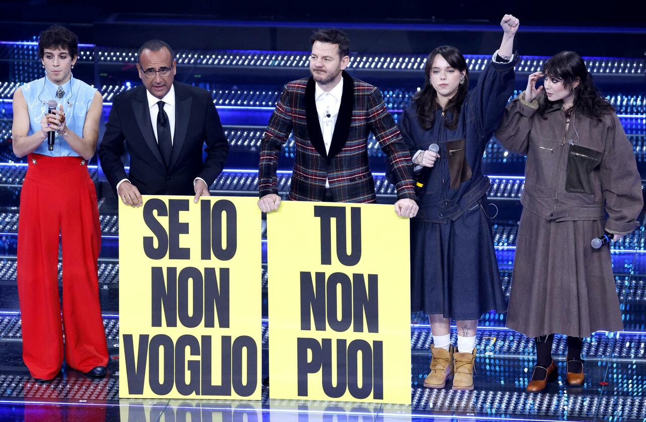 Sanremo 2025, le pagelle dei look della seconda serata: Damiano David ...