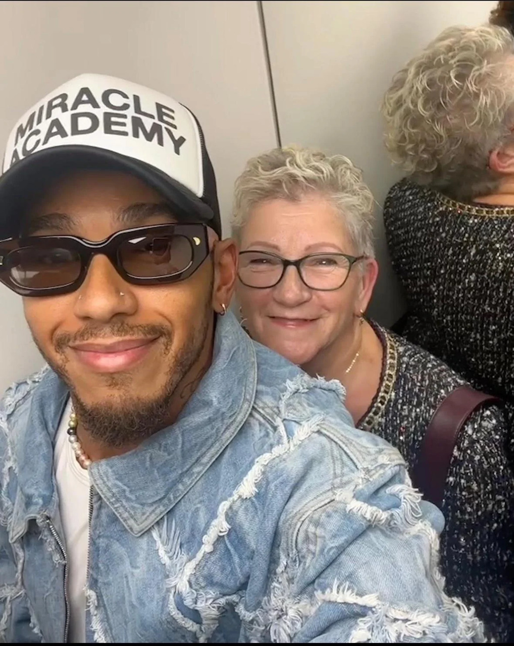 Hamilton: «Non ho figli, ma sogno di diventare papà. Mamma è felice da ...