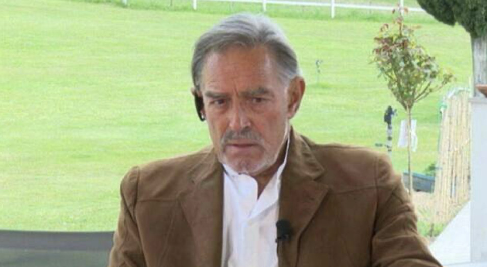 Fabio Testi compie 84 anni, i mille amori del latin lover. Da Brooke ...