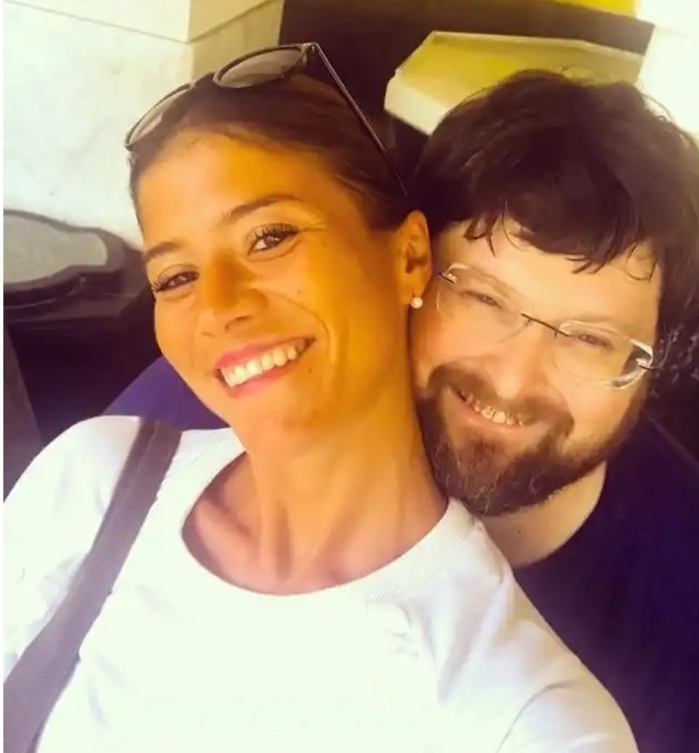 Mario Adinolfi, la moglie sottomessa, la sorella suicida, la scoperta ...