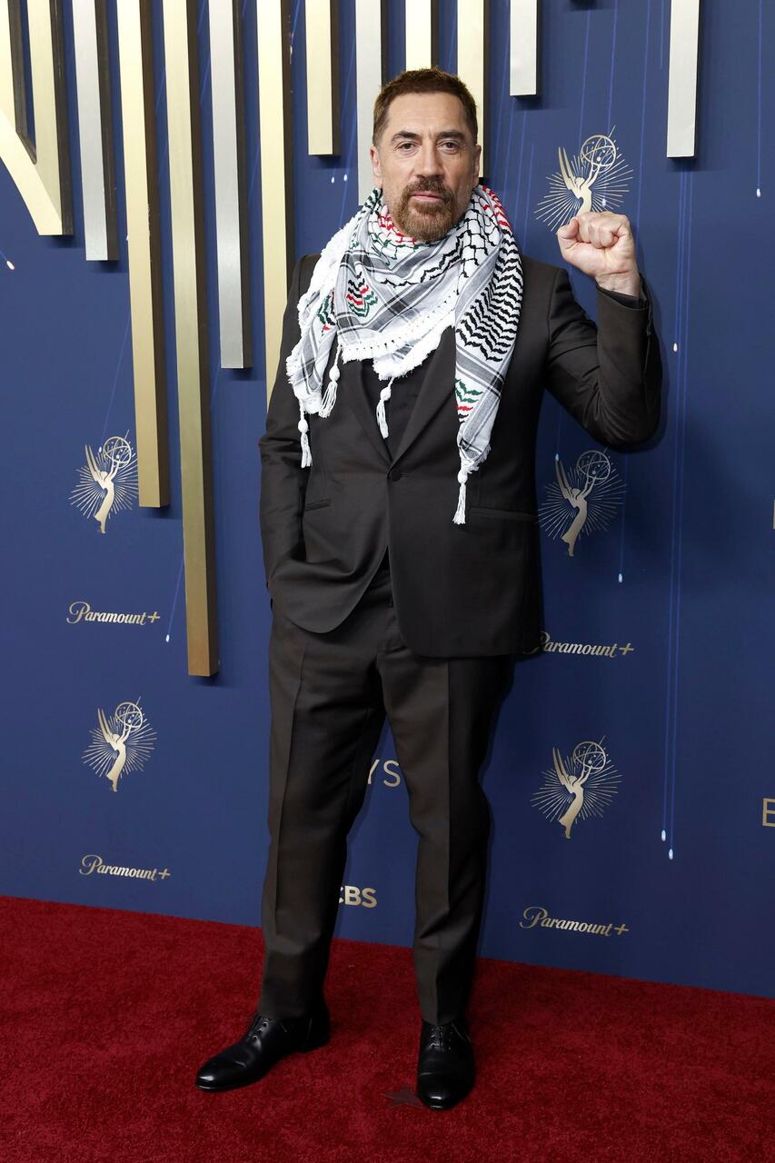 Emmy 2025, pagelle look: Jenny Ortega vestita di pietre (10), Javier ...