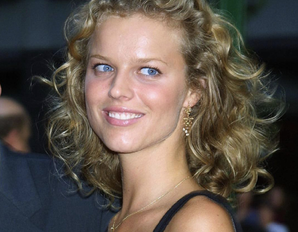 Eva Herzigova, com’è cambiata dagli esordi in passerella al successo ...
