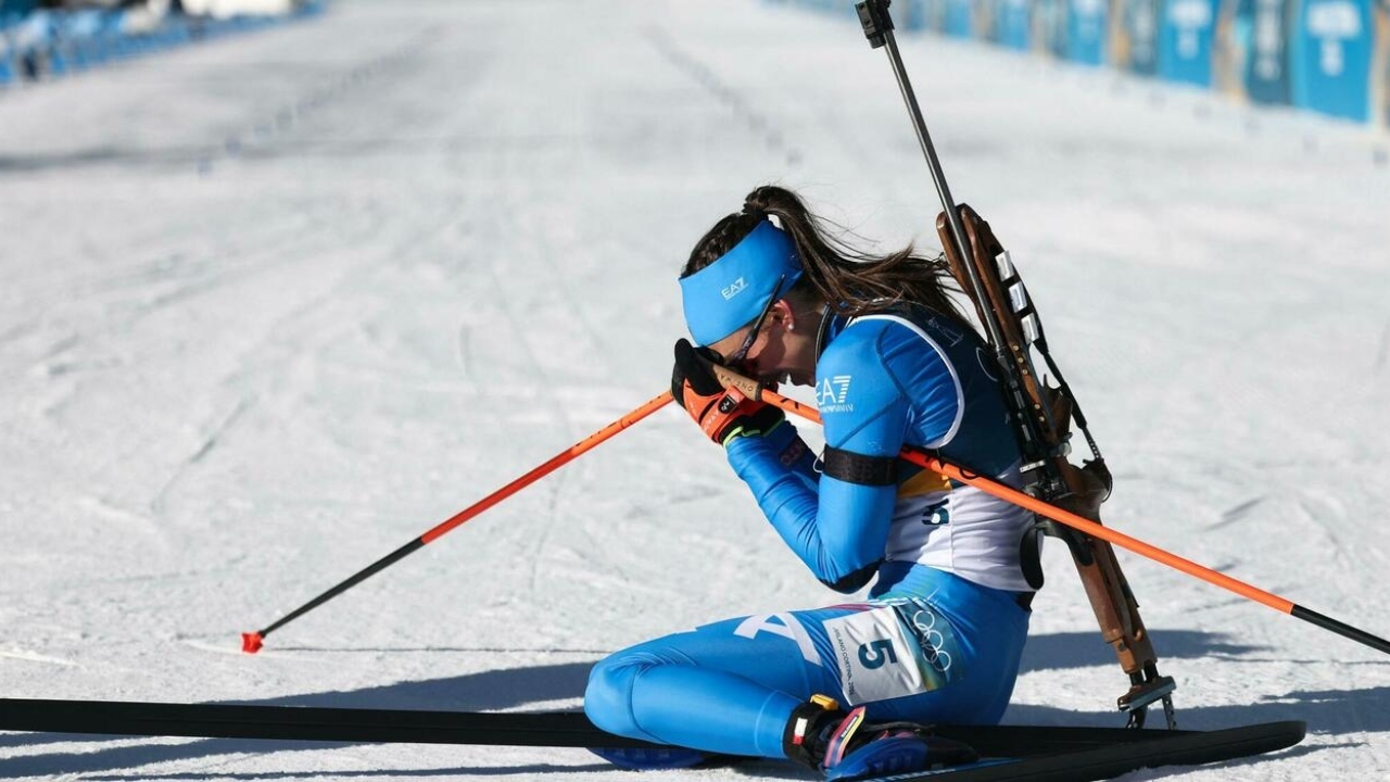 Lisa Vittozzi, l'infortunio, l'oro storico nel biathlon, il calcio, il ...