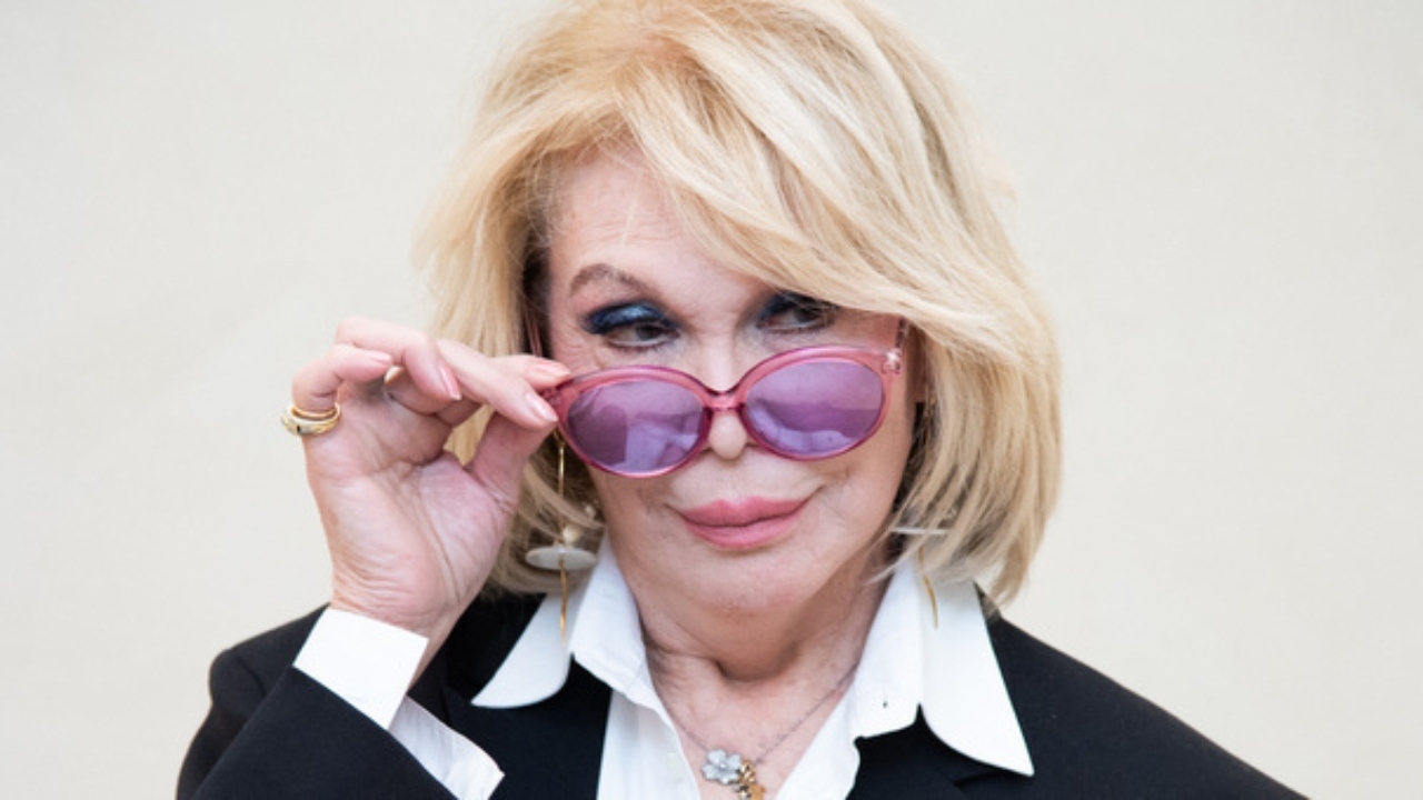 Amanda Lear, gli interventi, le voci sulla transessualità, l'amore ...