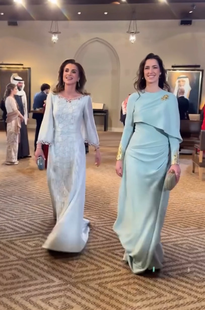Rania di Giordania e la nuora Rajwa, è gara di stile: i look (ricchi di ...